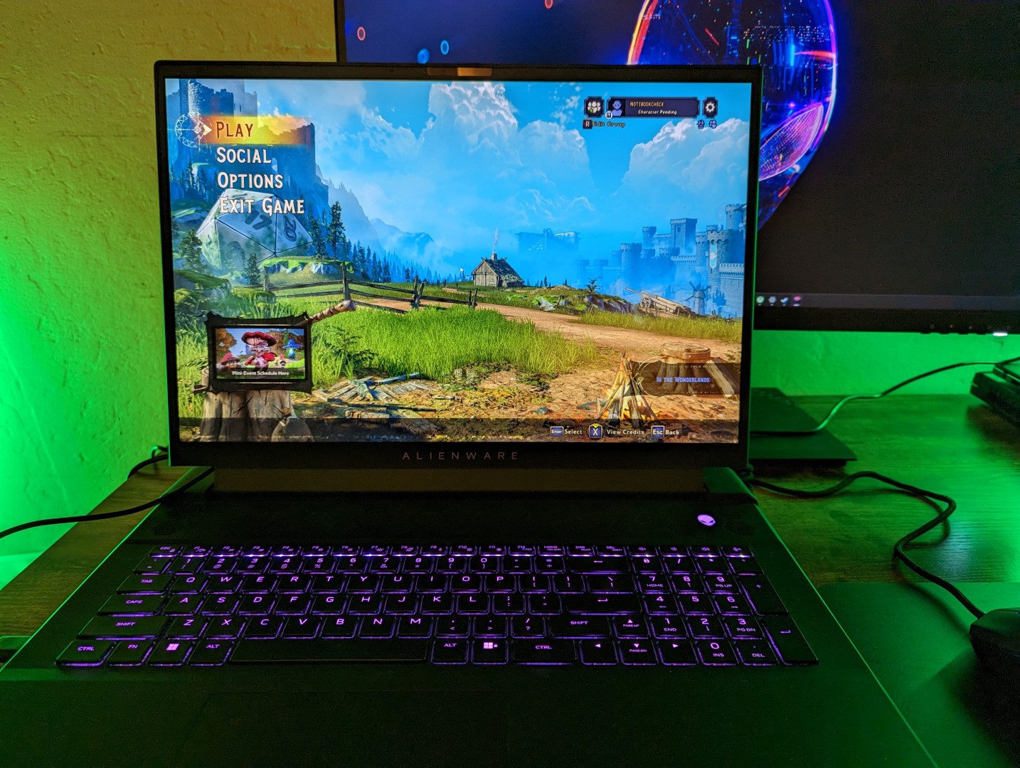 Test de l'Alienware m18 R1 : plus grand et plus lourd que le MSI Titan ...