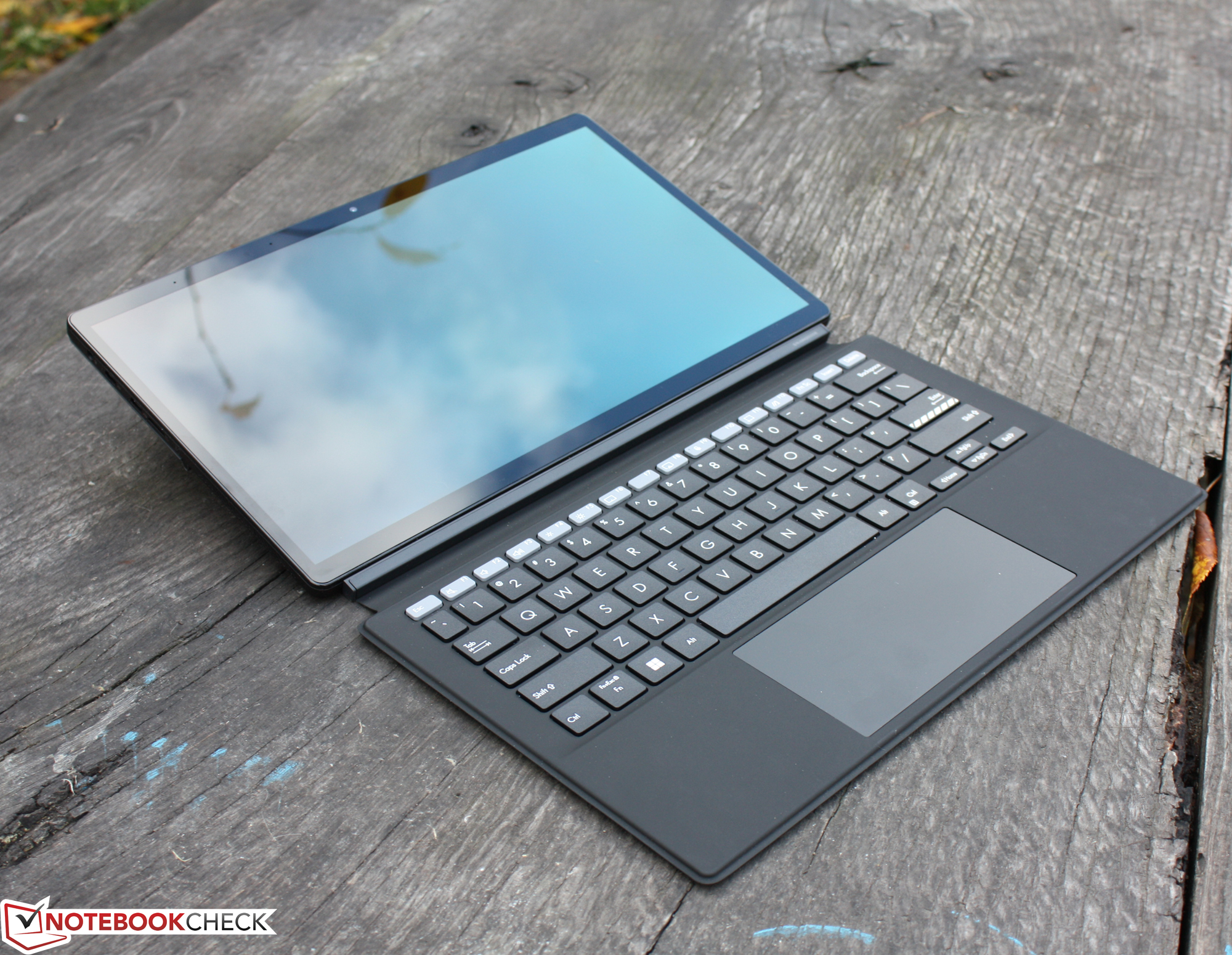 Test de l'Asus Vivobook 13 Slate : le meilleur de l'OLED dans un ...