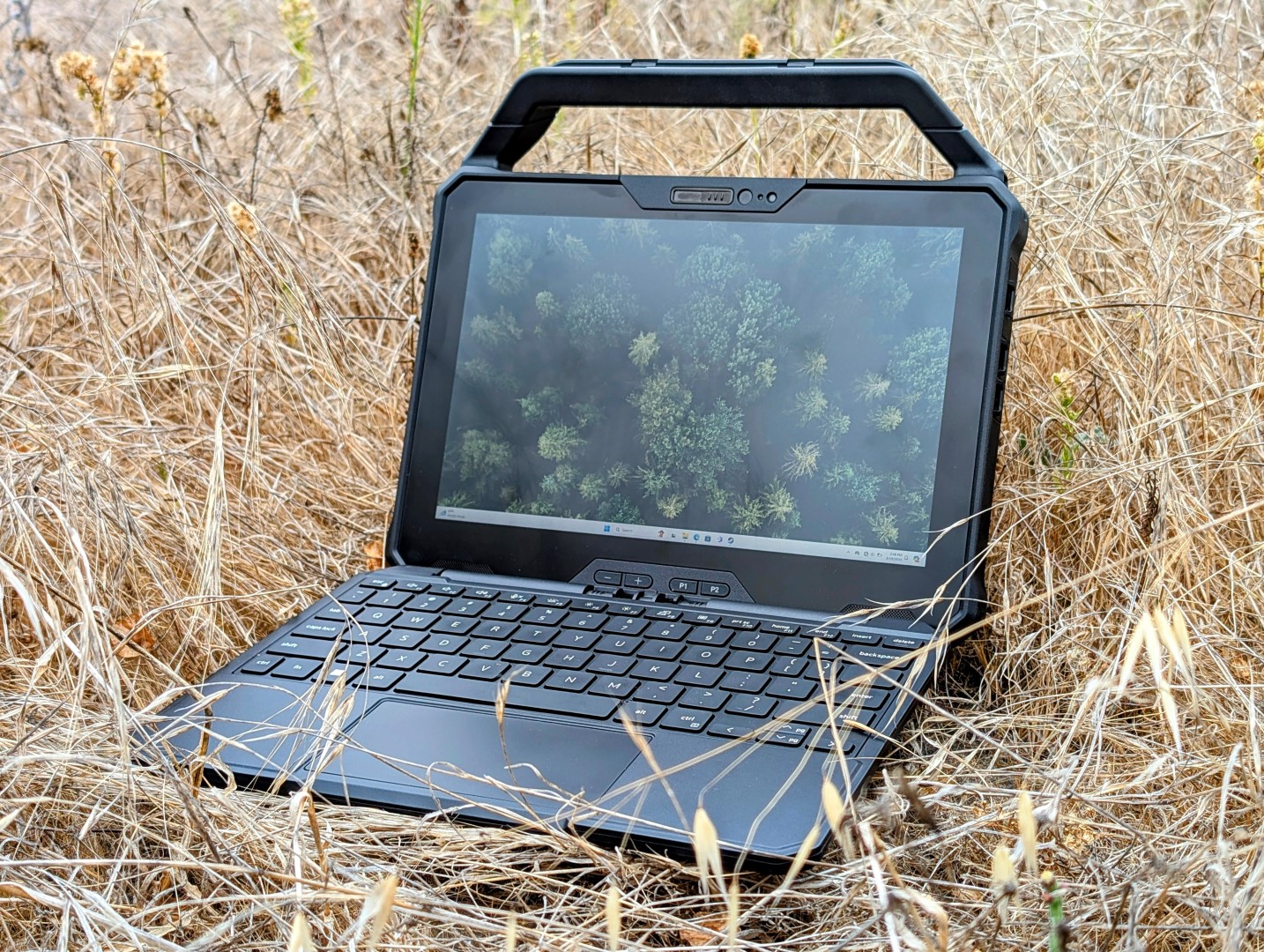 Test du Dell Latitude 7030 Rugged Extreme : tablette robuste avec ...