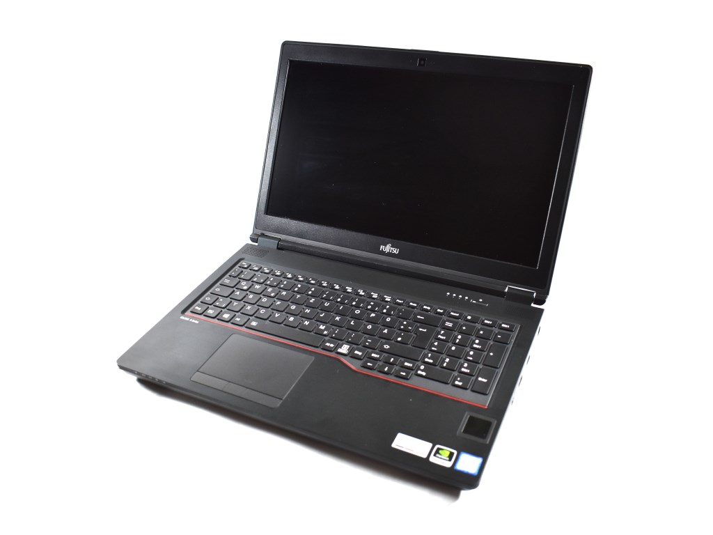 Courte critique de la station de travail Fujitsu Celsius H780 (i7-8850H ...