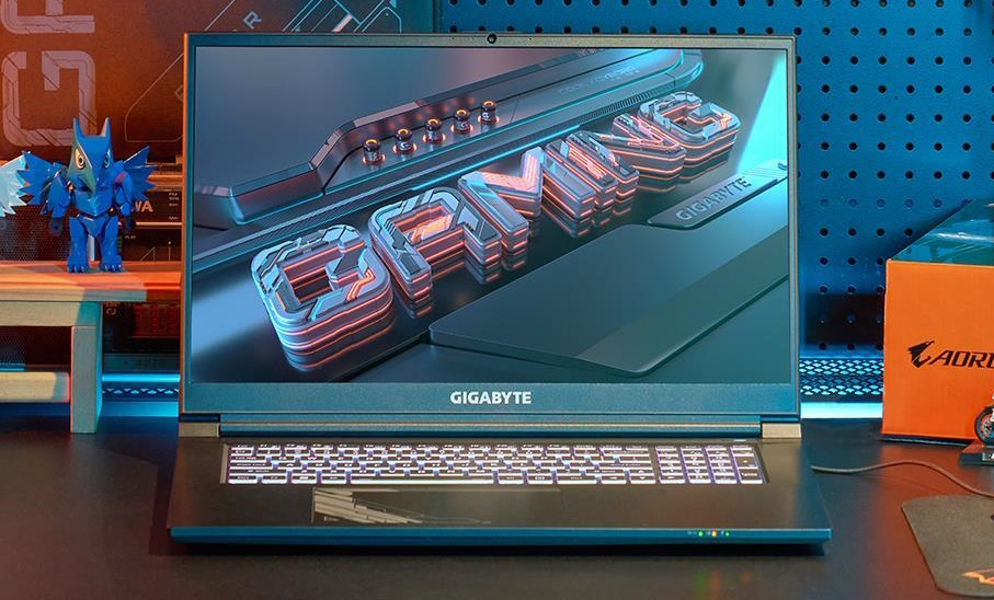 Test du Gigabyte G5 KE : PC portable de jeu du milieu de gamme assez ...