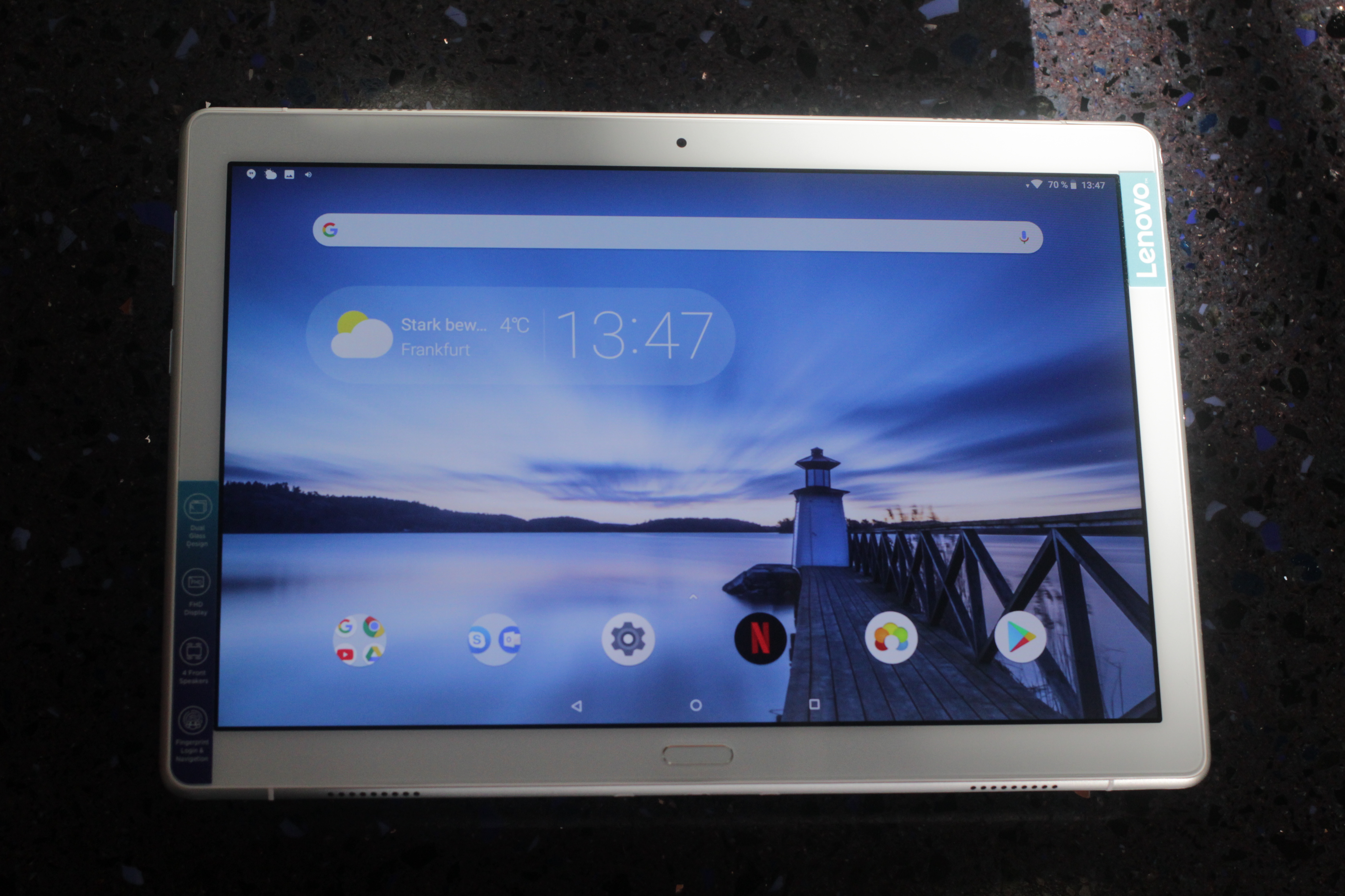 Courte critique de la tablette Lenovo Tab P10 - Notebookcheck.fr