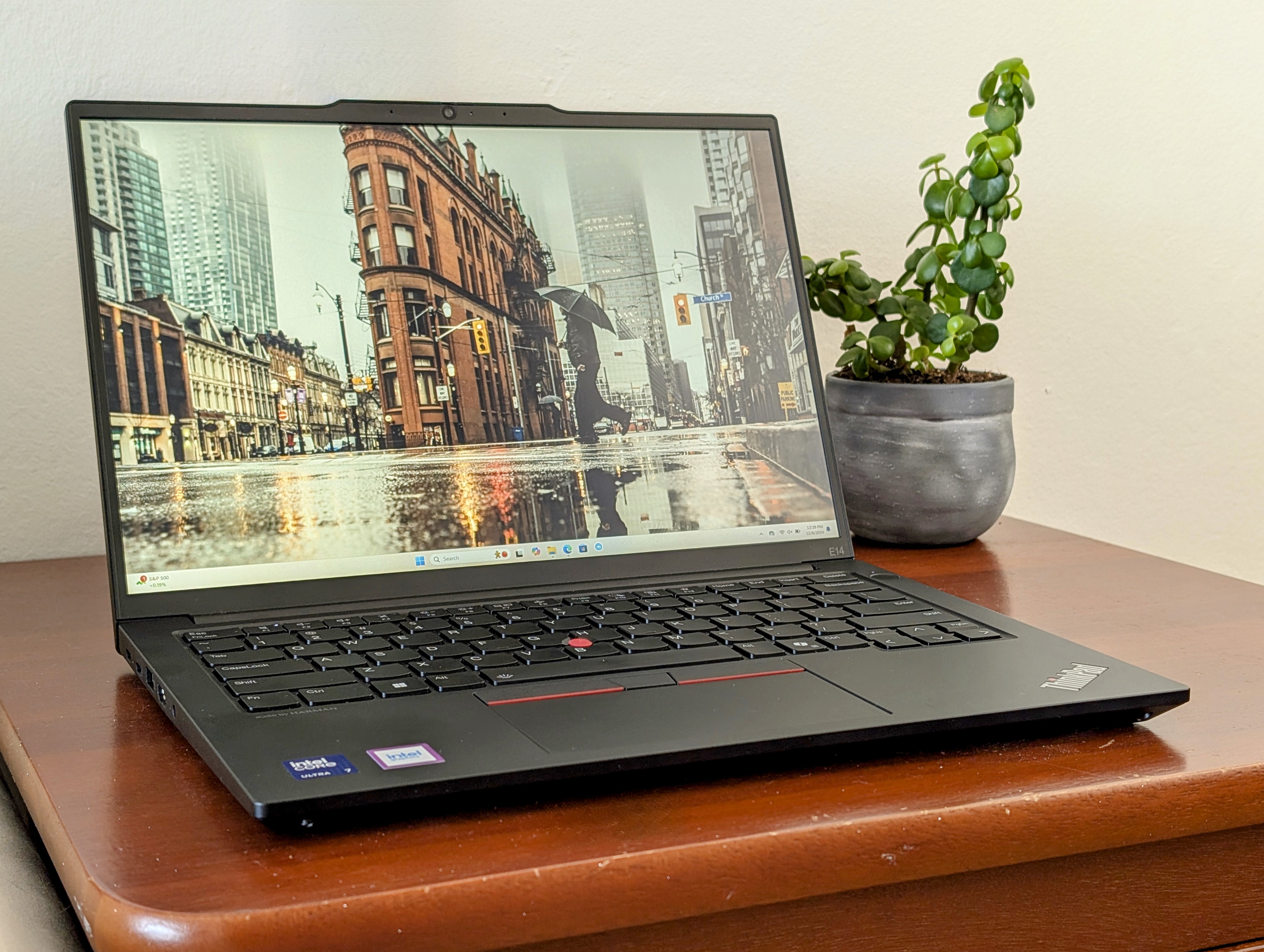 Test du Lenovo ThinkPad E14 G6 : correction de nombreux problèmes du ...