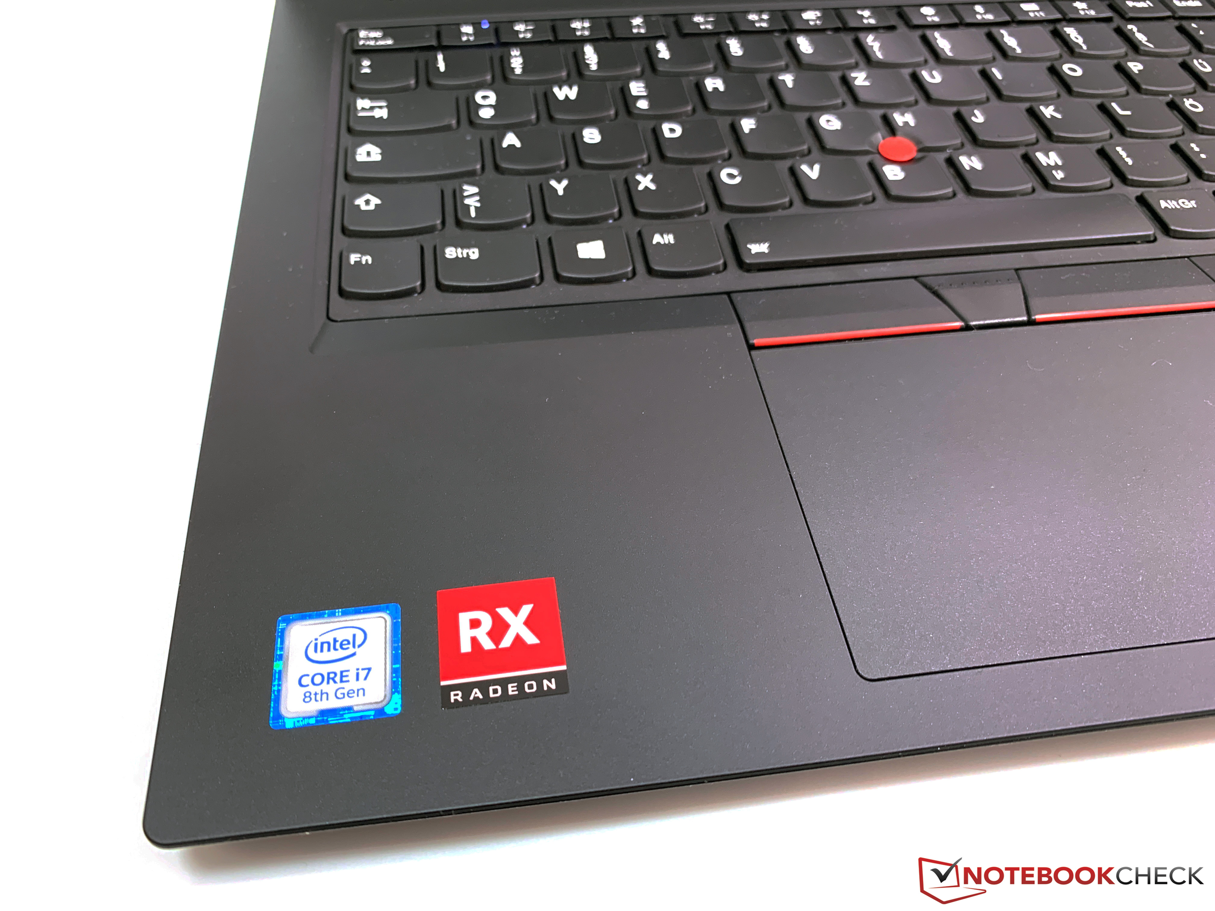 Test du Lenovo ThinkPad E490 (i7-8565U, Radeon RX 550X, FHD) : GPU trop ...