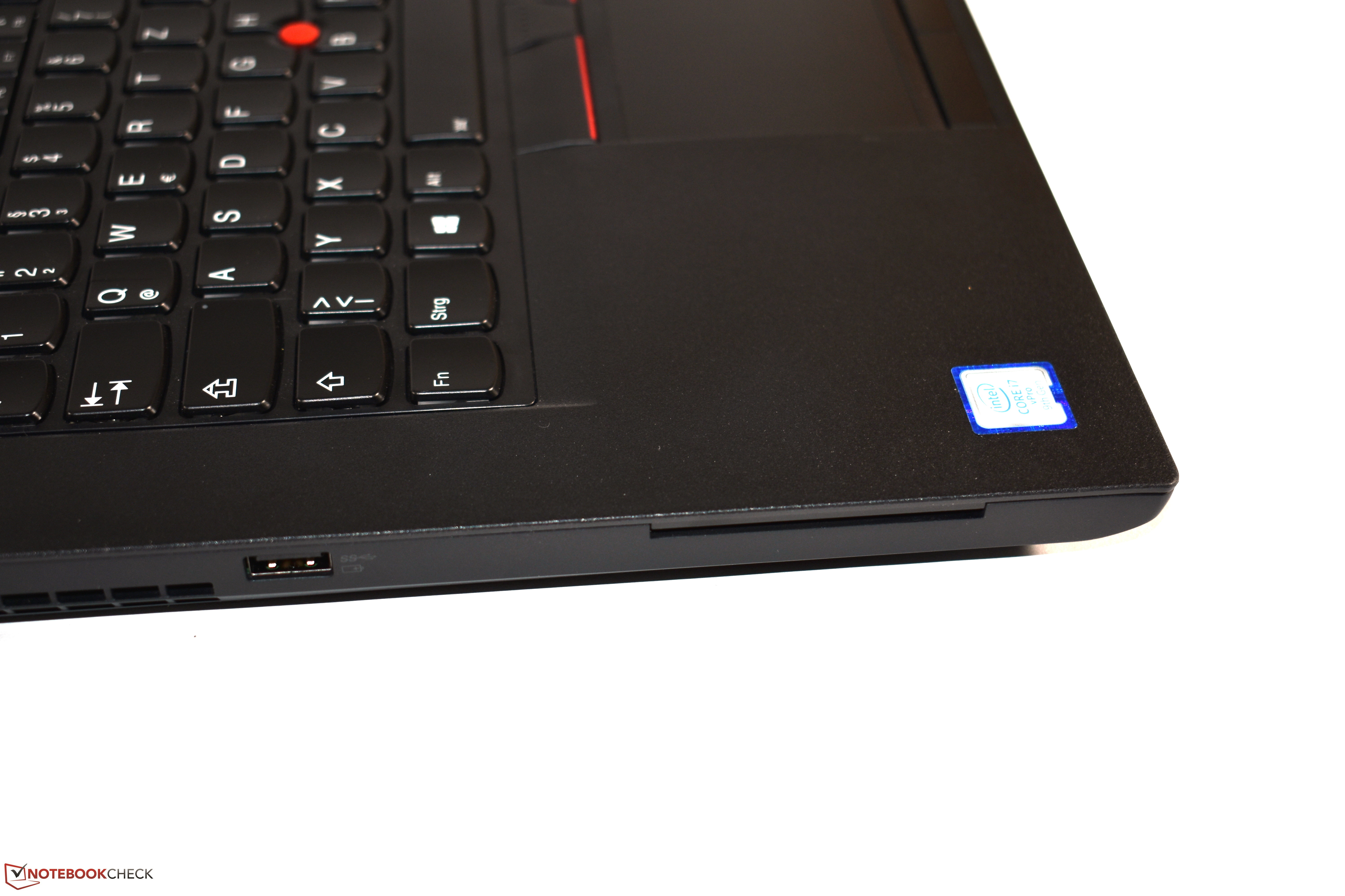 Test du Lenovo ThinkPad P73 (i7-9850H, Quadro RTX 3000, FHD) : grosse ...