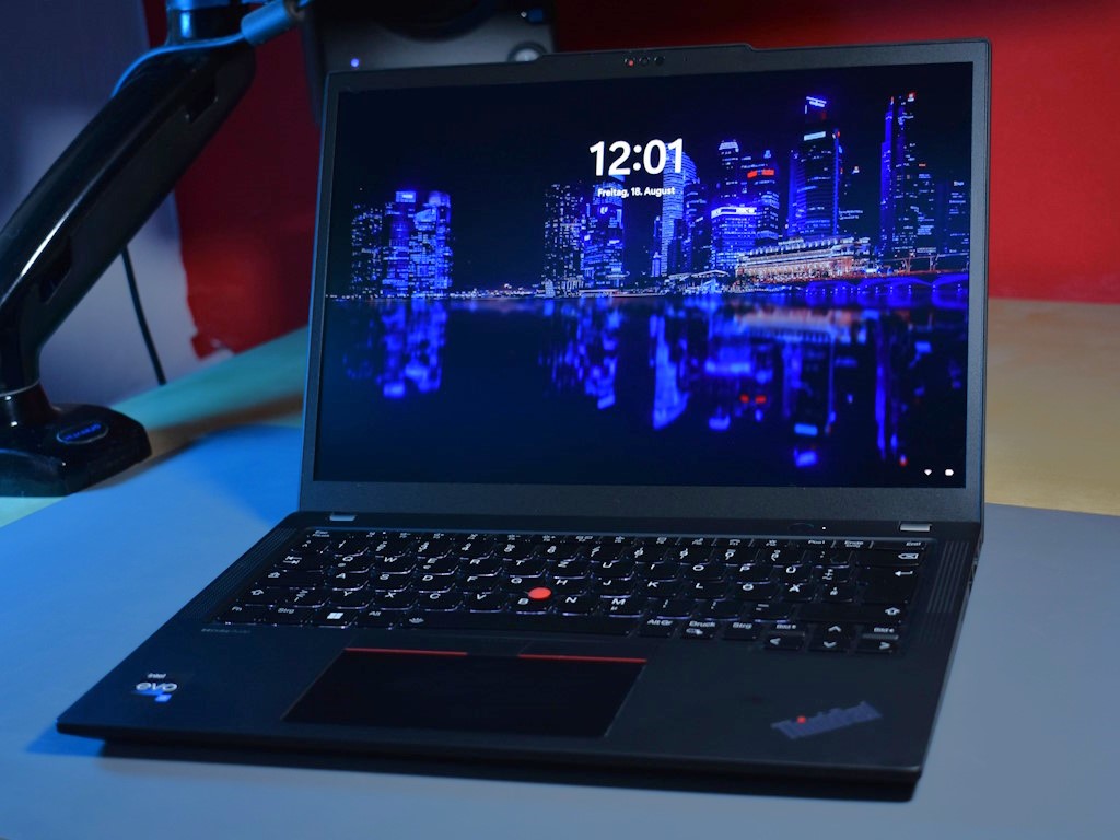 Test du Lenovo ThinkPad X13 G4 Intel : le PC portable compact 5G avec ...