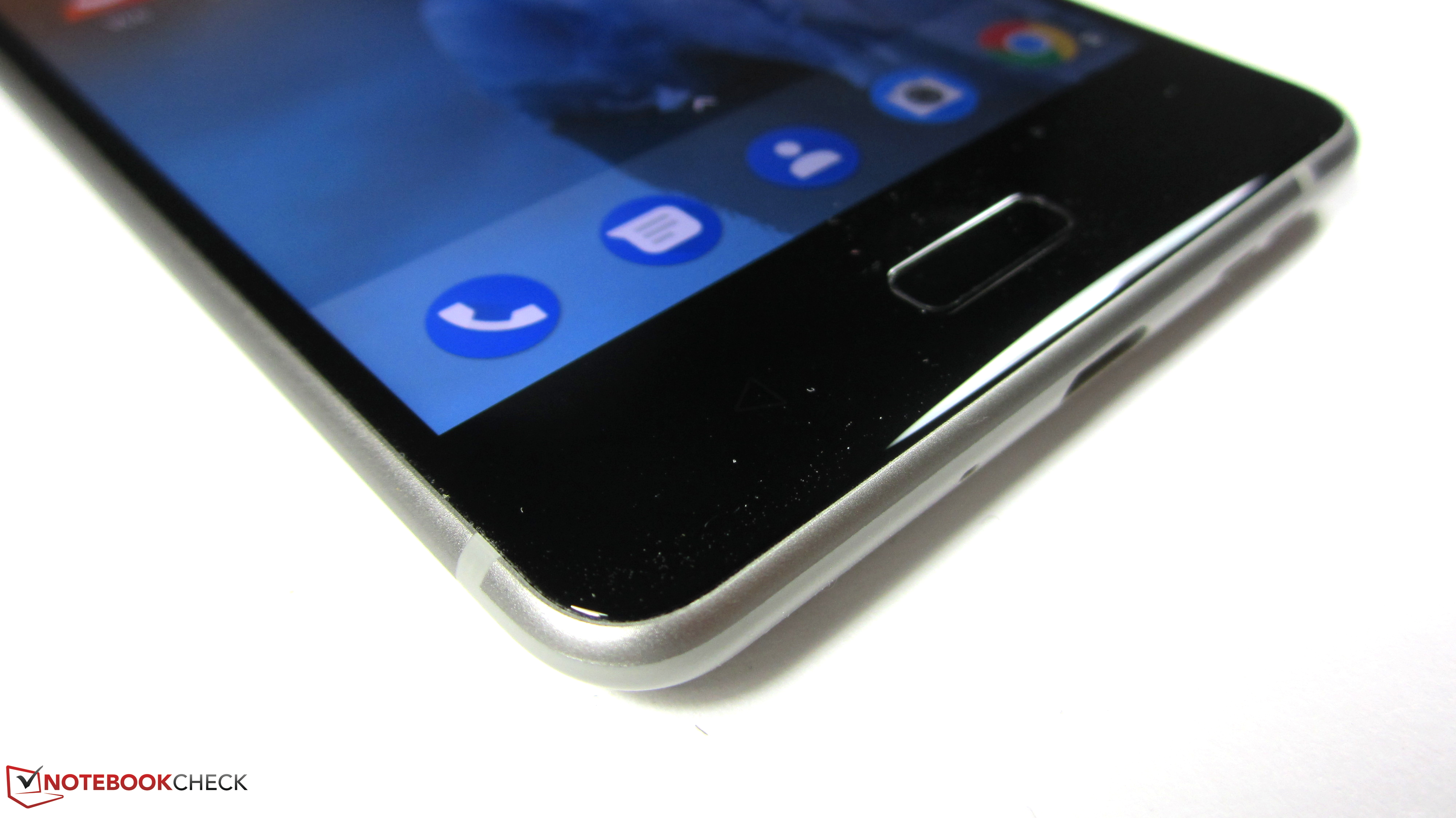 Courte critique du smartphone Nokia 8 - Notebookcheck.fr