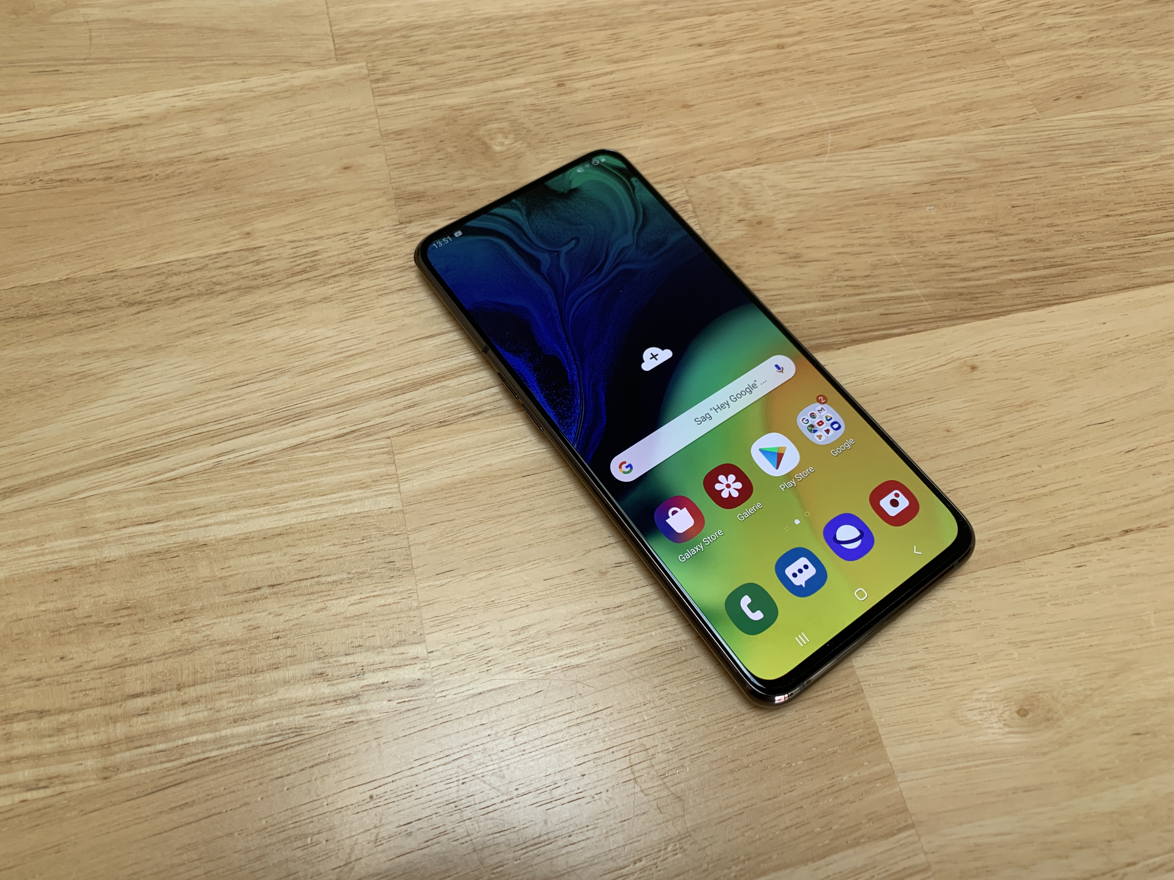Critique complète du Samsung Galaxy A80 : un champion avec appareil ...