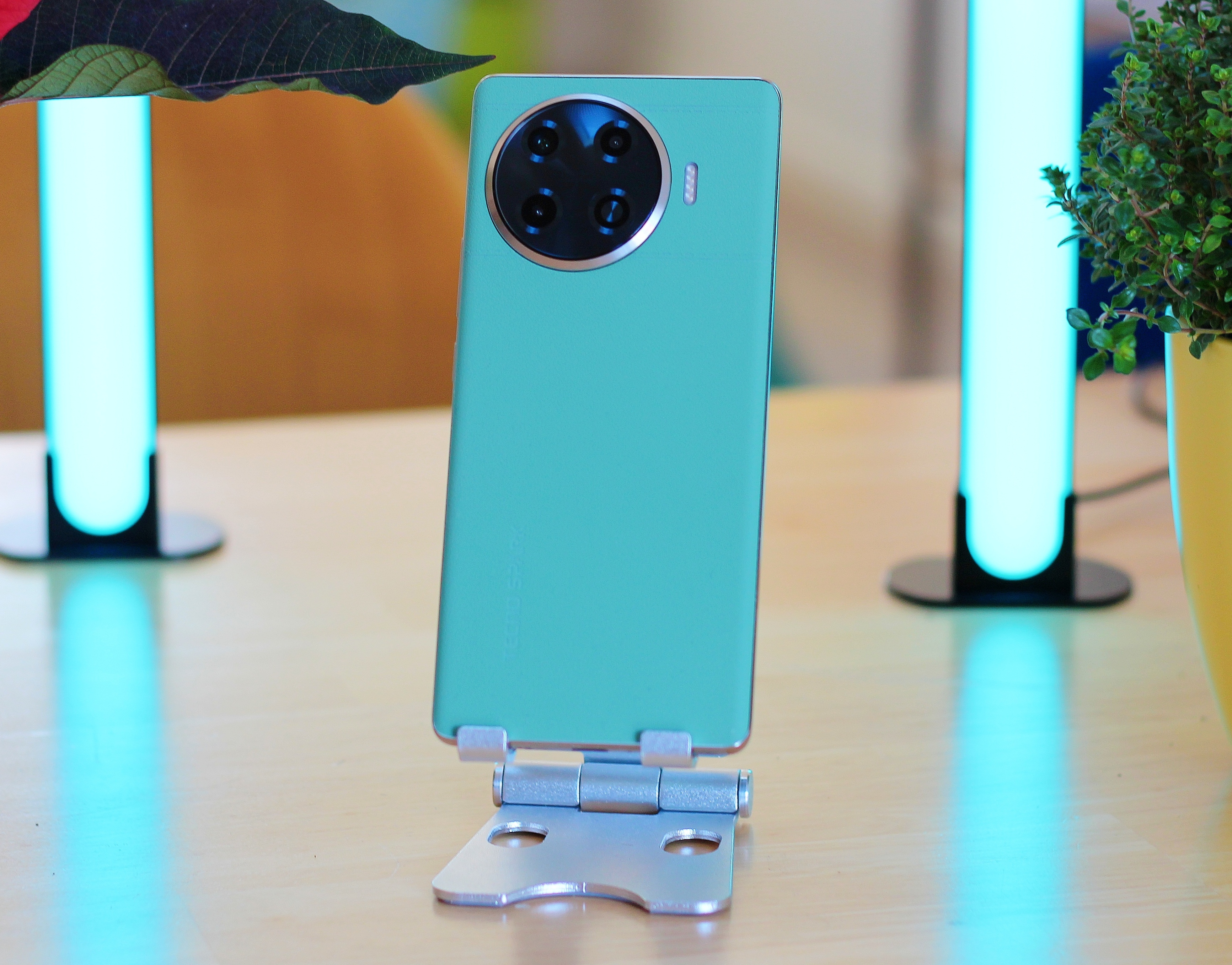 Test du Tecno Spark 20 Pro+ : appareils photo étonnamment bons pour ...