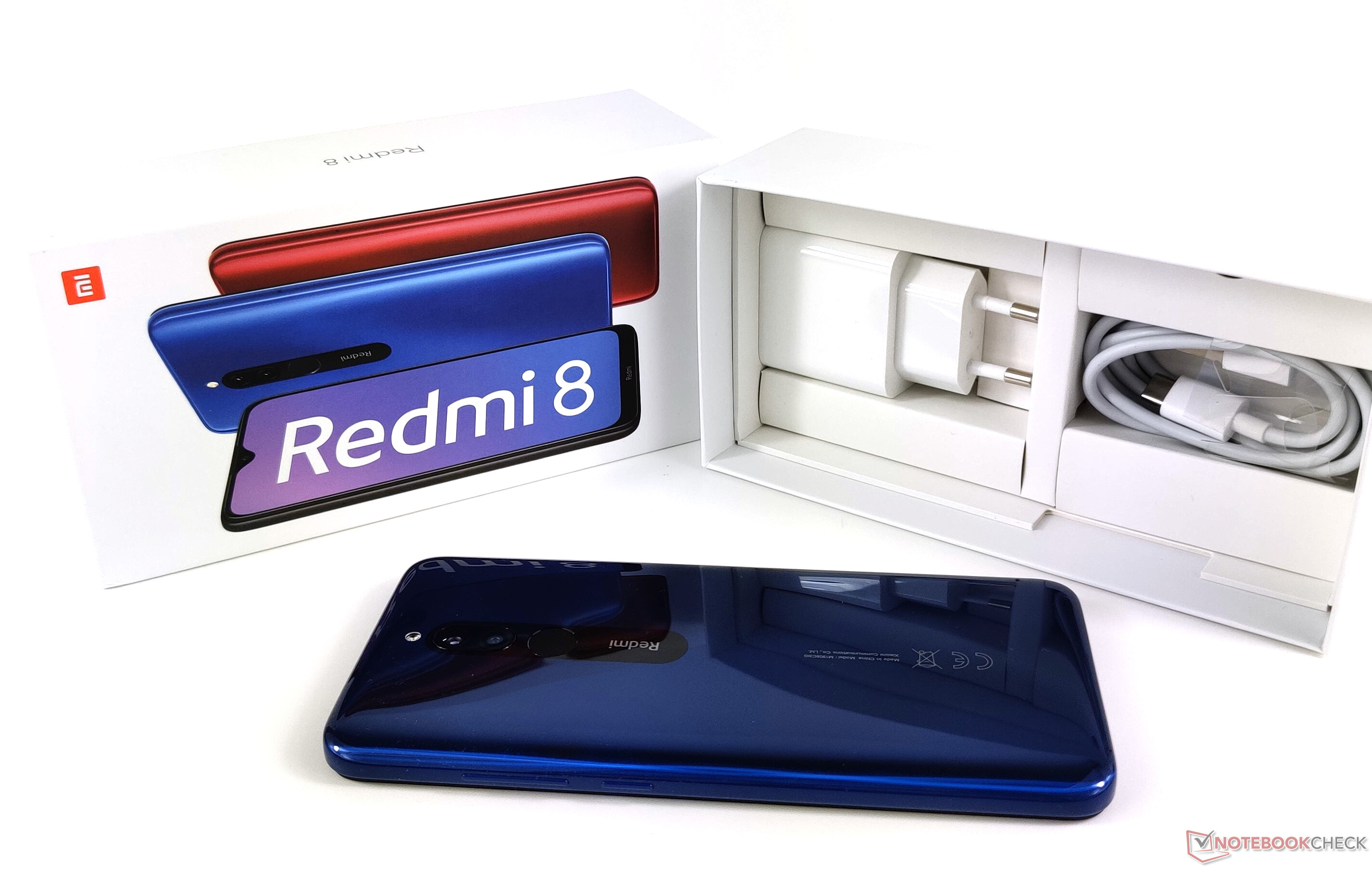 Test du Xiaomi Redmi 8 : un smartphone à petit prix qui fixe de ...