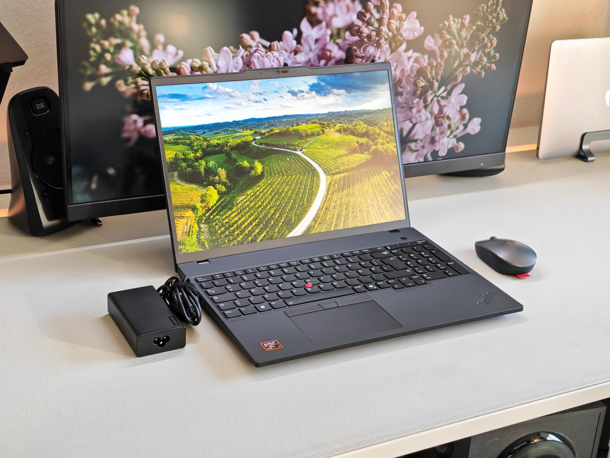 Test du Lenovo ThinkPad T16 Gen 4 : le PC pro grand format avec AMD ...
