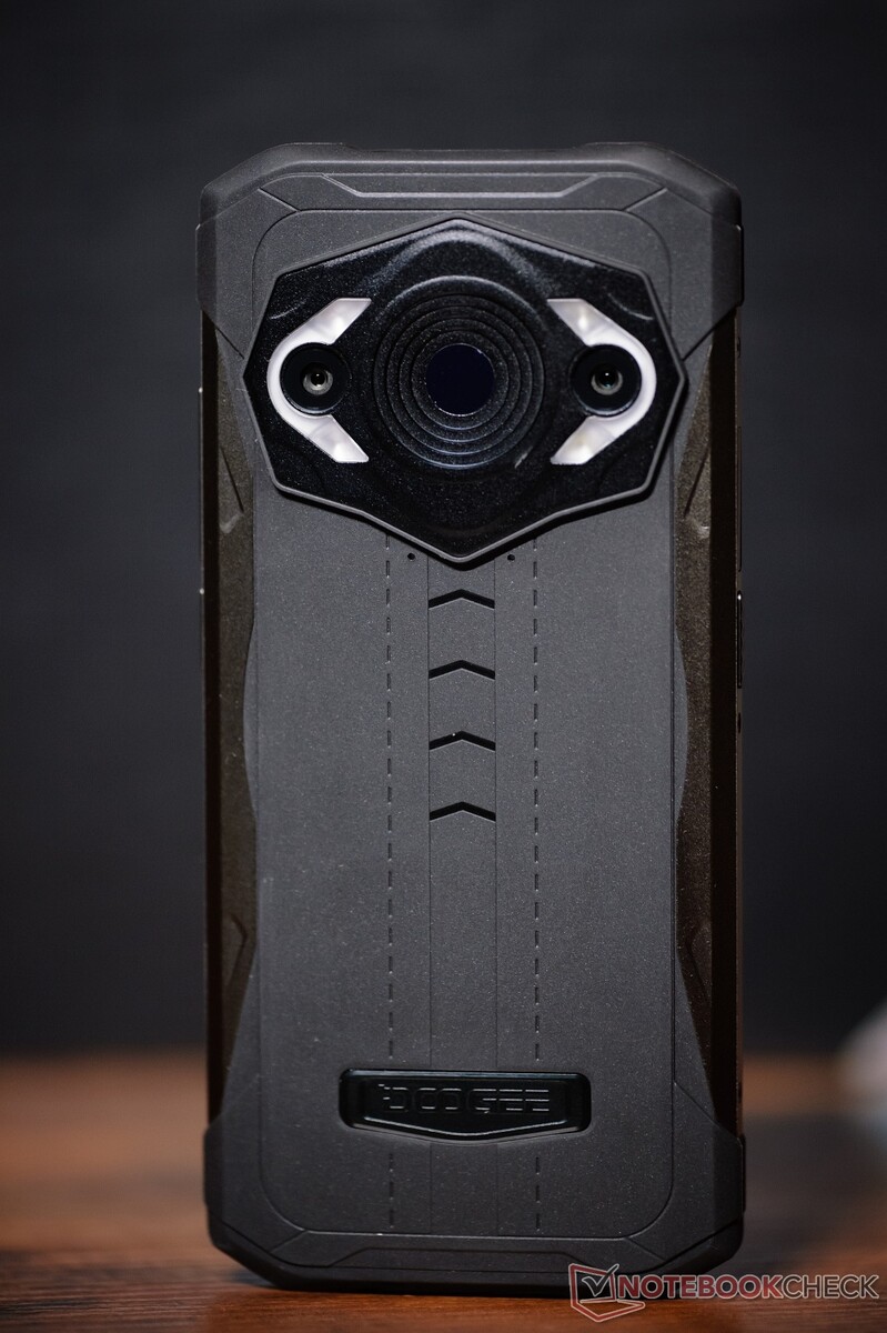 Test du Doogee S98 Pro : caméra thermique en plus, écran secondaire en ...