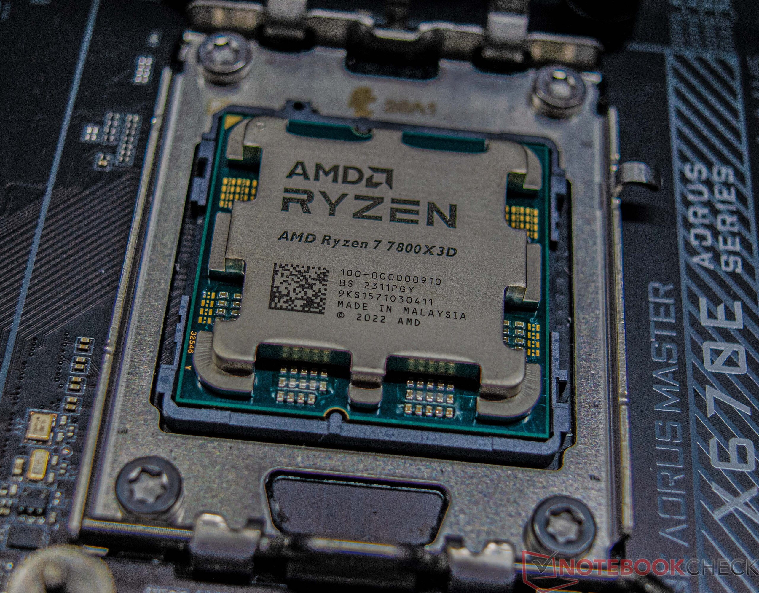 Test de l'AMD Ryzen 7 7800X3D : plus puissant qu'un Core i9-13900K ... Test de l'AMD Ryzen 7 7800X3D : plus puissant qu'un Core i9-13900K ...