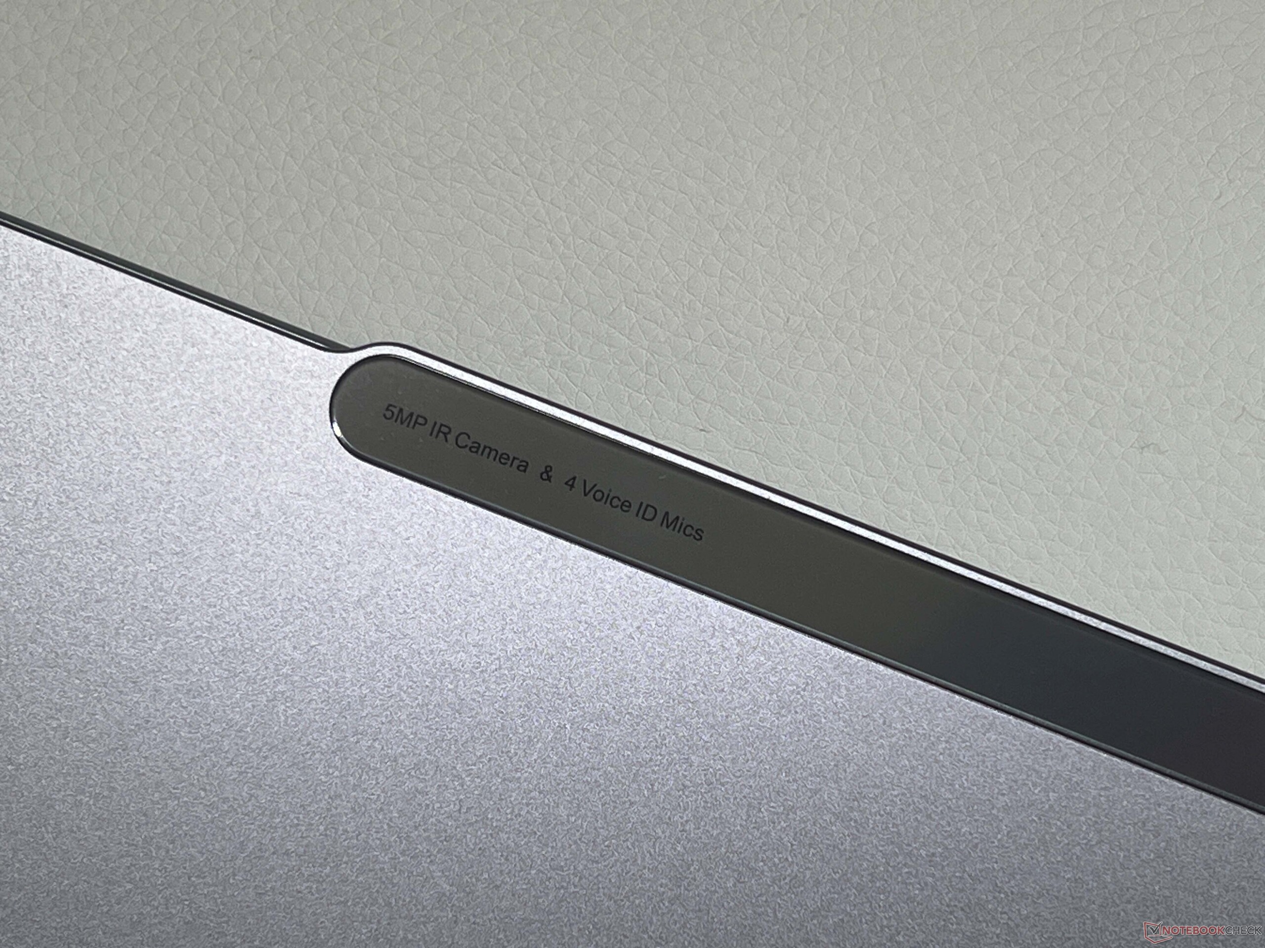 Test du Lenovo Yoga Pro 9i 16IAH G10 Aura Edition : PC portable ...
