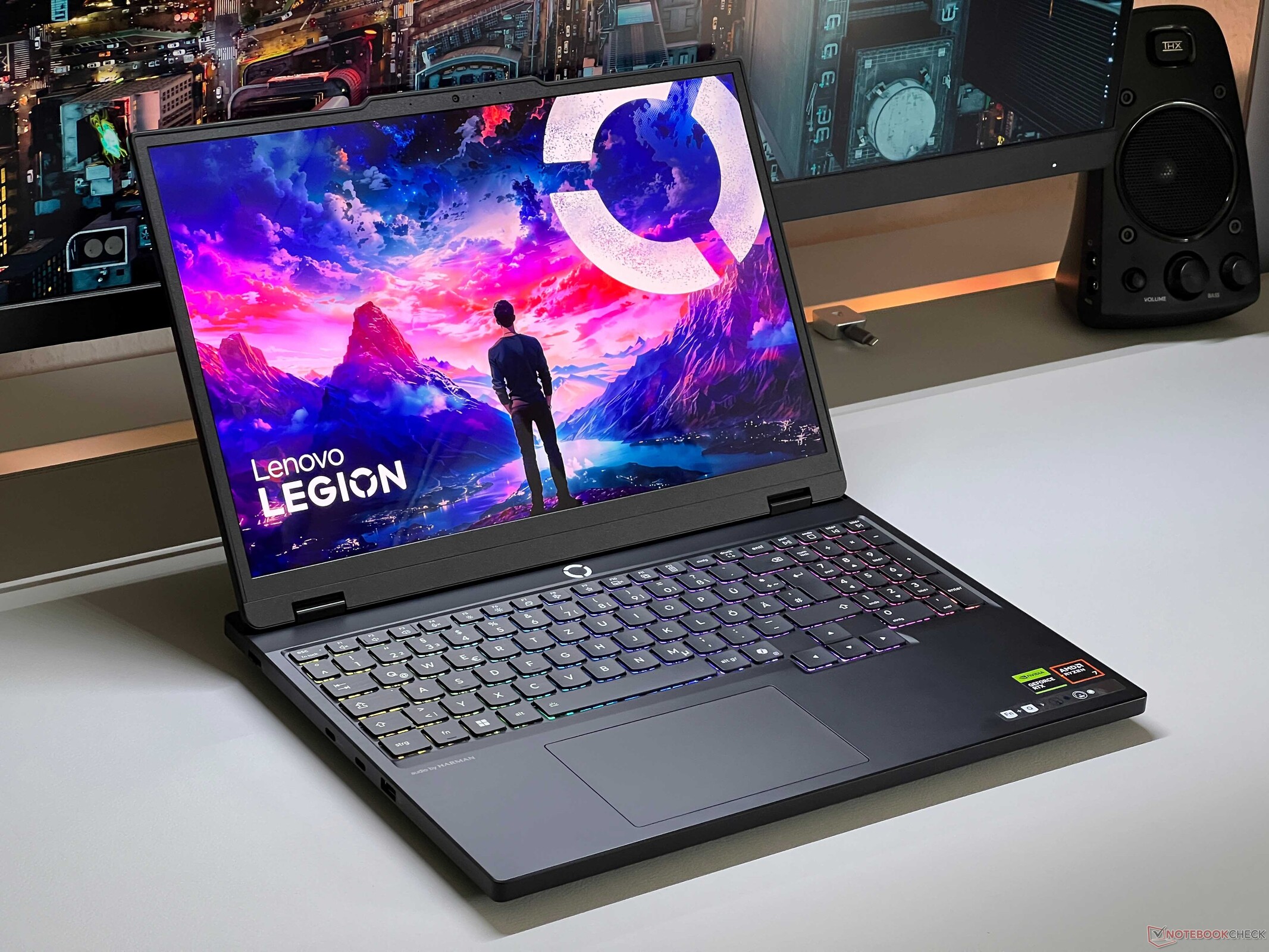 Test du Lenovo Legion 5 15IRX10 : OLED brillant et RTX 5070 pour 1 499 ...